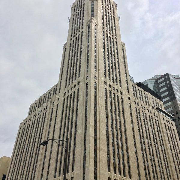 LeVeque Tower - Building in Uptown District