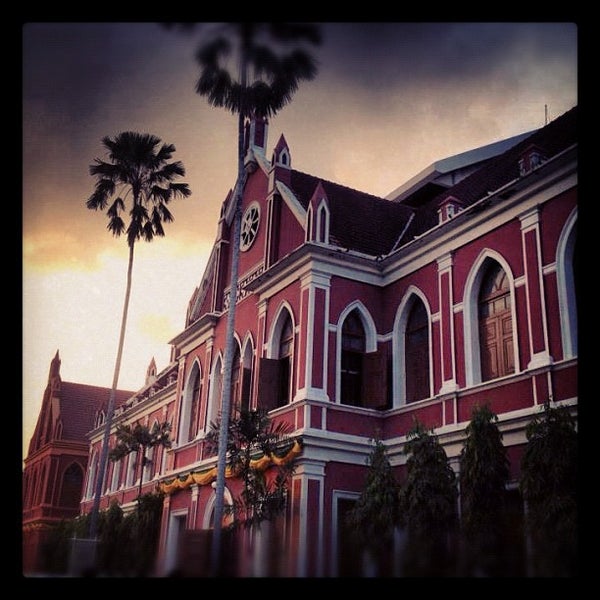 โรงเรียนเทพศิรินทร์ (Debsirin School) - ป้อมปราบศัตรูพ่าย, กรุงเทพมหานคร