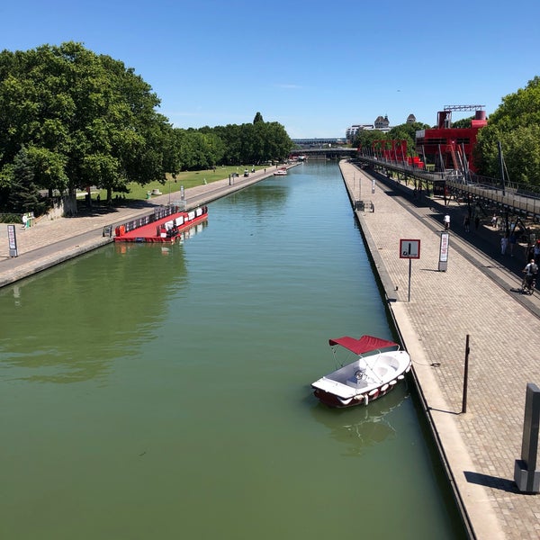 Pont flottant mobile - Galerie de la Vilette