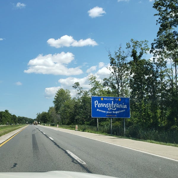 Ohio / Pennsylvania State Line - Border Crossing