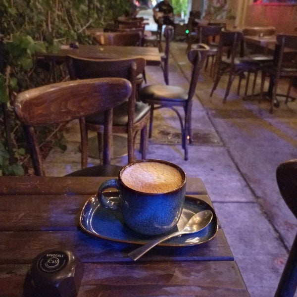 Rumi Cafe - Sherman Oaks, CA