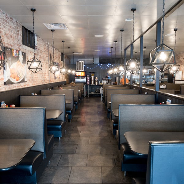 Oakwood Cafe - Southern Food Restaurant