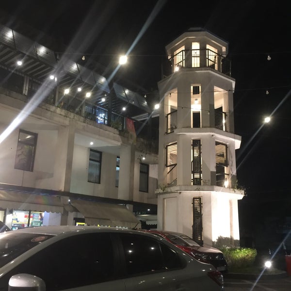 Chimes Square - Pasong Tamo - Congressional Avenue