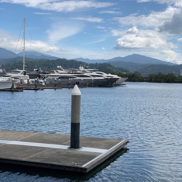 Subic Bay Yacht Club