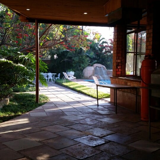 Sherbourne Farm Lodge - Motel in Kitwe