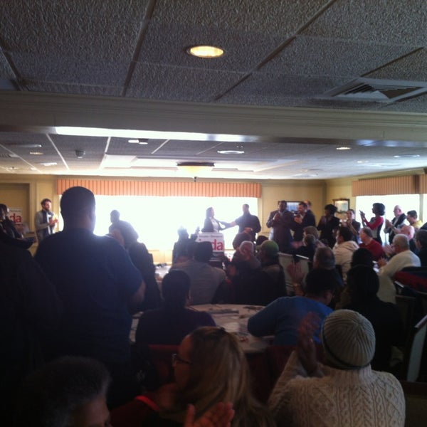 Philips Old Colony House - American Restaurant in Neponset - Port Norfolk