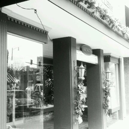 Kents Floral Gallery - Flower Store in North Village