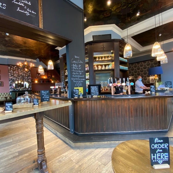 The Sir Richard Steele - Pub in Belsize