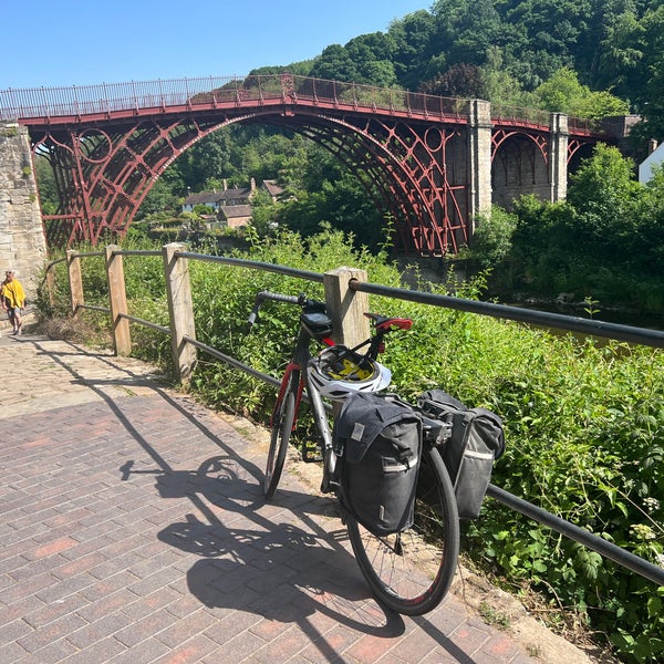 The Iron Bridge - 10 tips