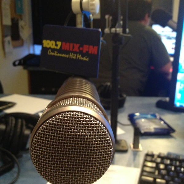 100.7 MIX-FM - Terre Haute, IN