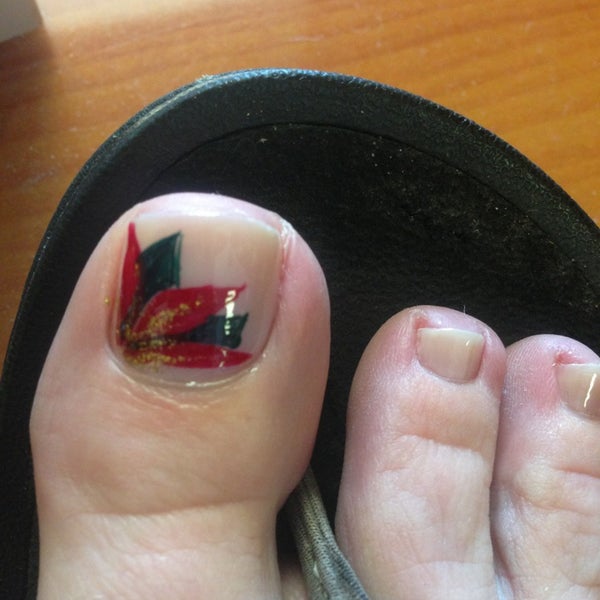 Queens Nails 2 - Colonial Town Center - Orlando, FL