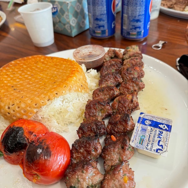 Darchin Restaurant | رستوران دارچین - 140 tips