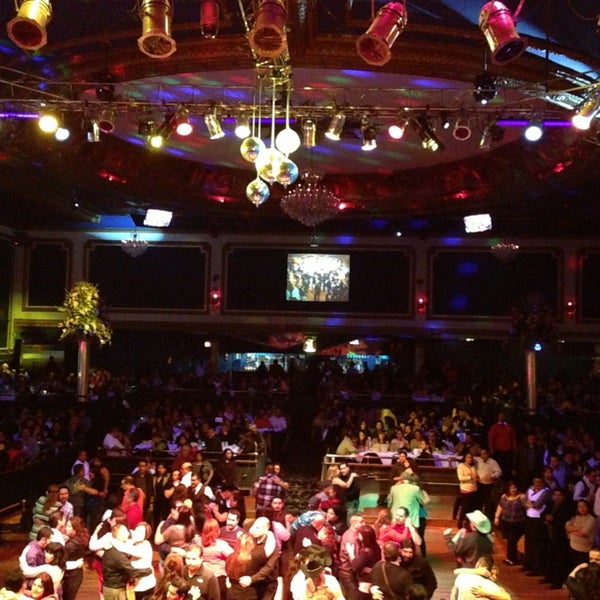 Apollo's 2000 - Little Village - 0 tips