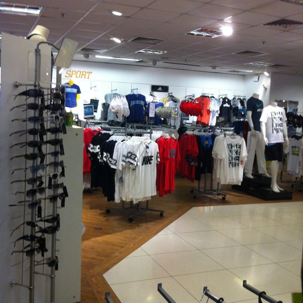 Debenhams | دبنهـامز - الروضة - Bin Homran Center, Thalia Street ...