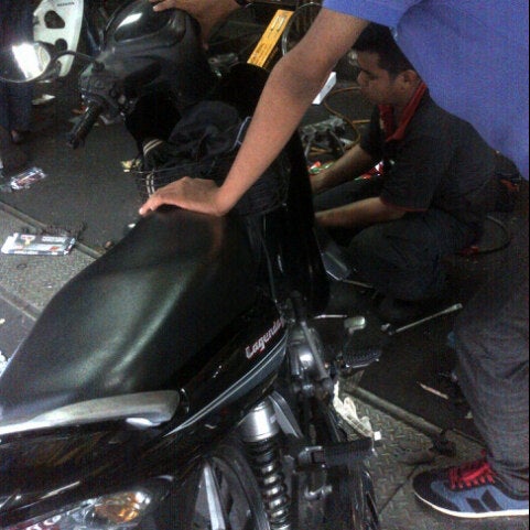 T.w. Motor supplies sdn. Bhd. Sentul - Motorcycle Dealership