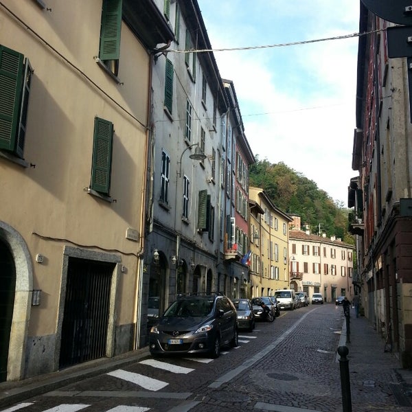 via Borgo Vico vecchia - Como, Lombardia