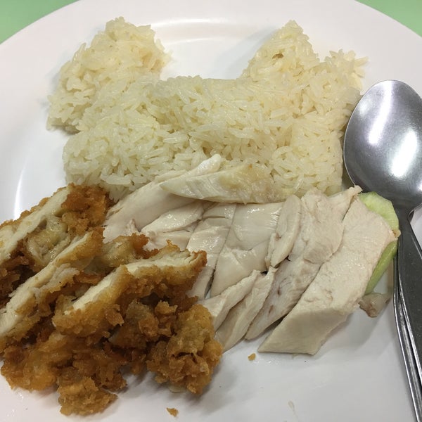ข้าวมันไก่เบตง (Betong Chicken Rice) - 4 tips