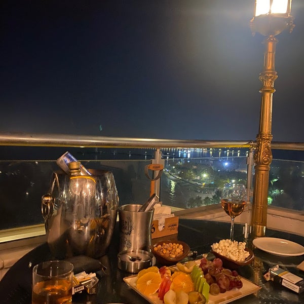 Wellborn Captain Morgan Roof Bar & Bistro - 3093 ziyaretçidan 12 tavsiye