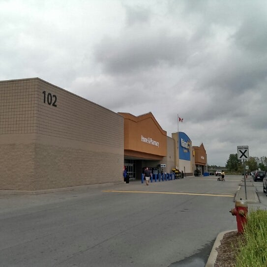 Walmart - Big Box Store