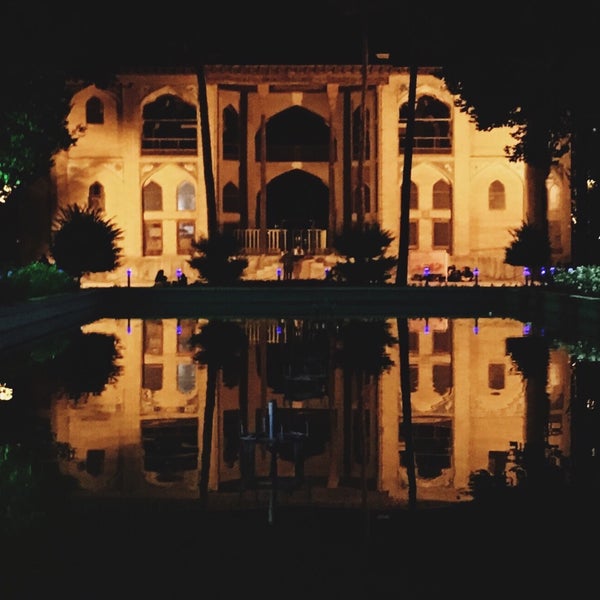 Hasht Behesht Palace and Garden | باغ و عمارت هشت بهشت - Chahar Bagh St.