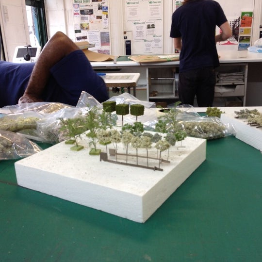 4D Modelshop - Arts and Crafts Store in Whitechapel