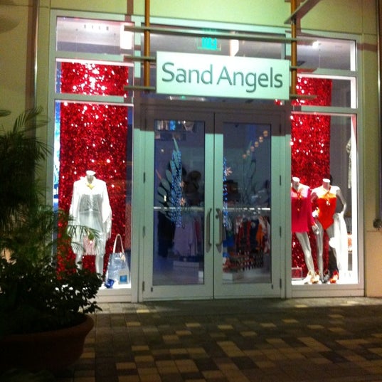 Sand Angels - 29 visitors