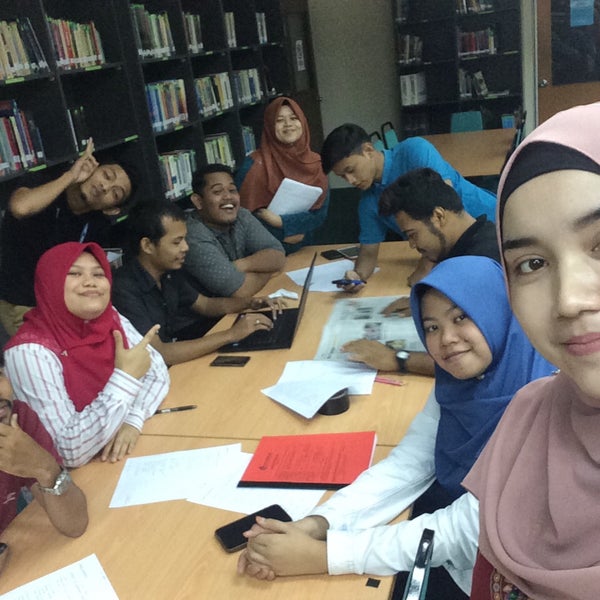 Putra Intelek International College - College Classroom in Puchong