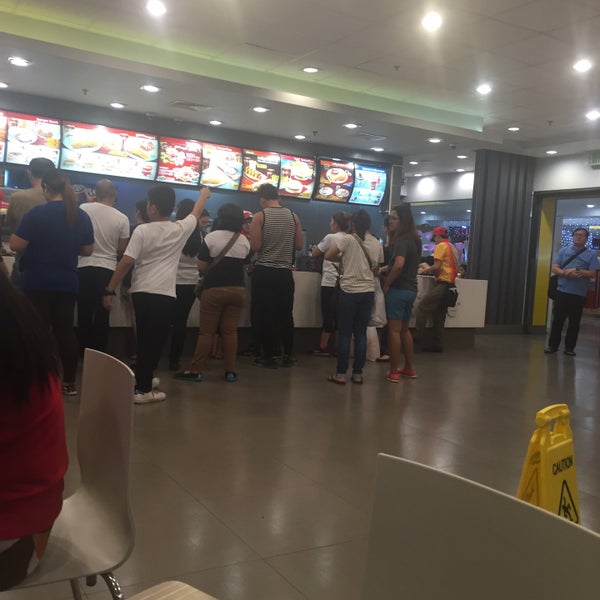 Jollibee - Fast Food Restaurant