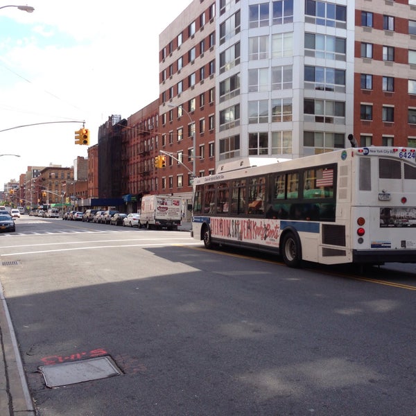 Photos at MTA Bus - M10 - 113th/114th Streets - Bus Line in New York