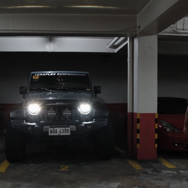 The Clubhouse at Temple Drive - Structure in Quezon City District 3