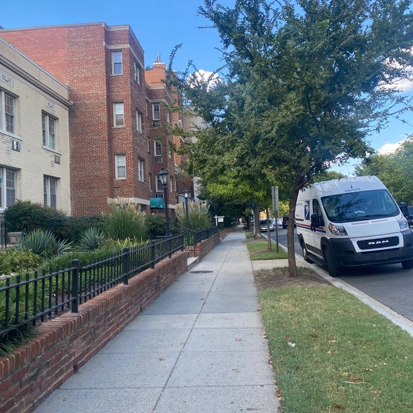Cathedral Heights - Neighborhood in Washington