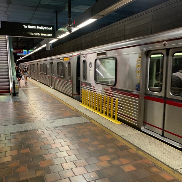 Photos at Metro Rail - 7th St/Metro Center Station (A/B/D/E) - 34 tips ...