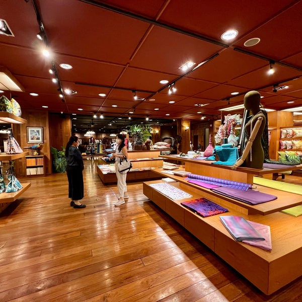 Jim Thompson - บางรัก - 9 Surawong Rd.