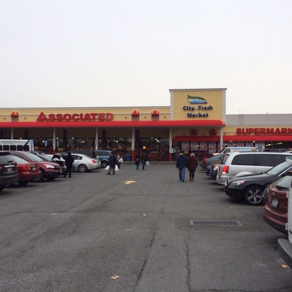 Photos at Starrett City | Spring Creek Towers - Housing Development in ...