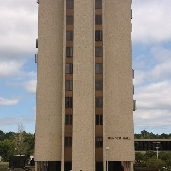 Bender Hall - 2 tips from 155 visitors