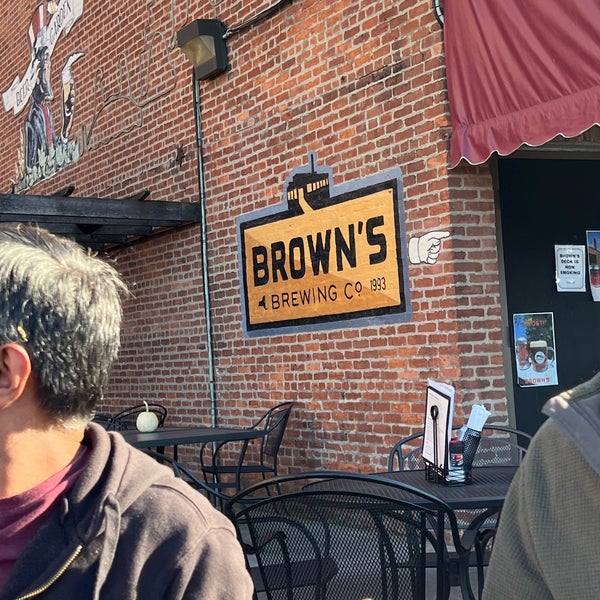 Brown's Brewing Company - 118 tips from 3905 visitors