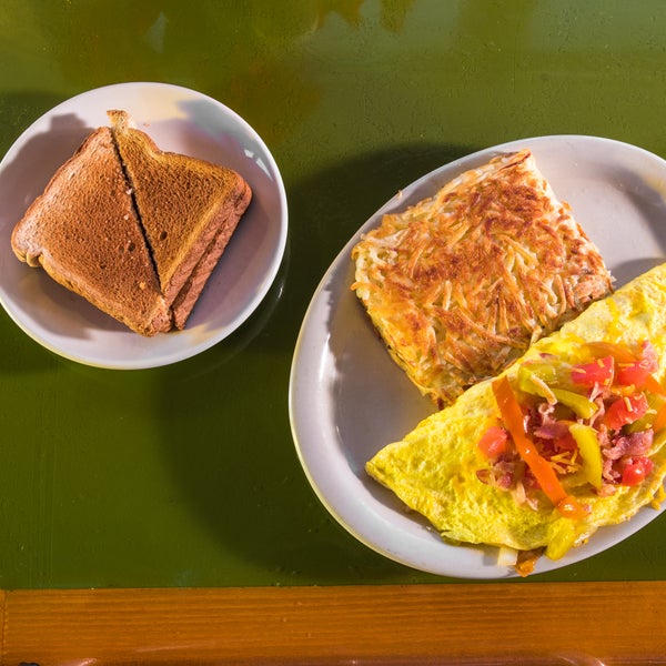 The Ultimate Omelet House - Breakfast Spot