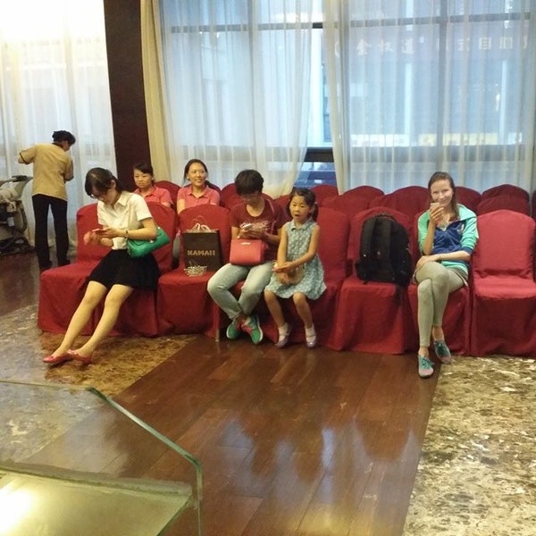 Photos at 松鹤楼 Song He Lou - Chinese Restaurant