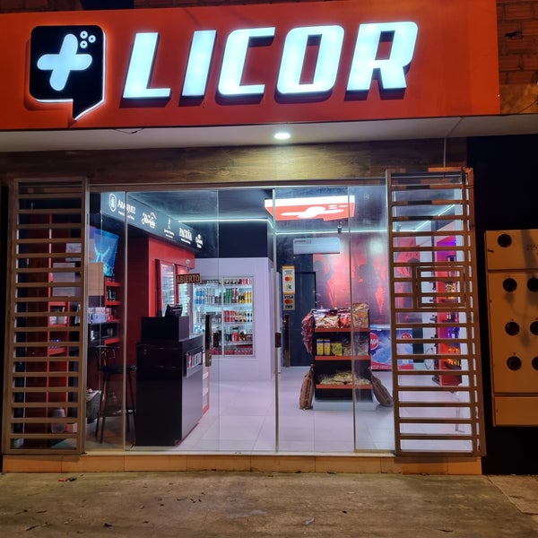 +Licor - Liquor Store
