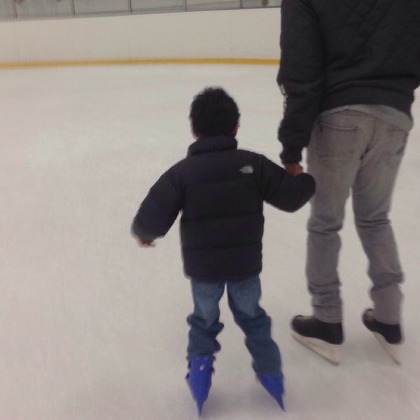 Palisades Center Ice Rink - Skating Rink in West Nyack