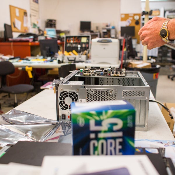 Computer Shak - 9th Avenues