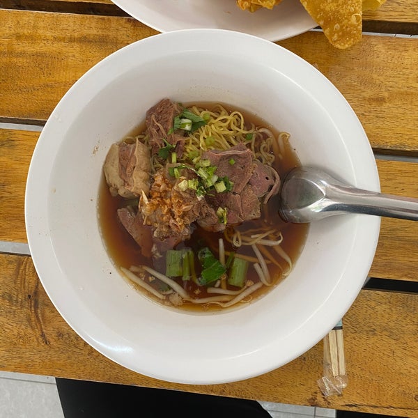 ช่างสะเดาะกุญแจธัญบุรี ใกล้ฉัน 094-861-1888