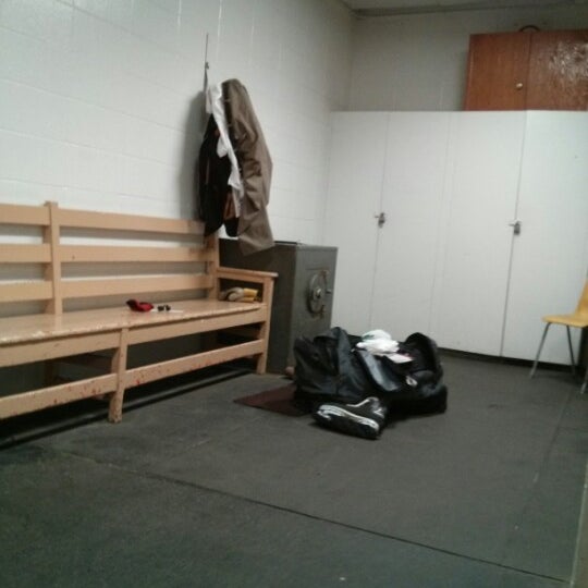Photos at Glengarry Arena - Hockey Stadium in Edmonton