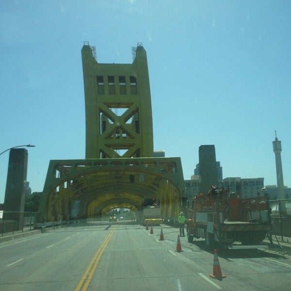 Capitol Mall - Plaza in Sacramento