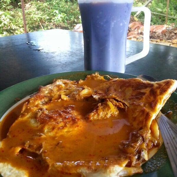 Roti canai Keri simpang tiga - Food Court