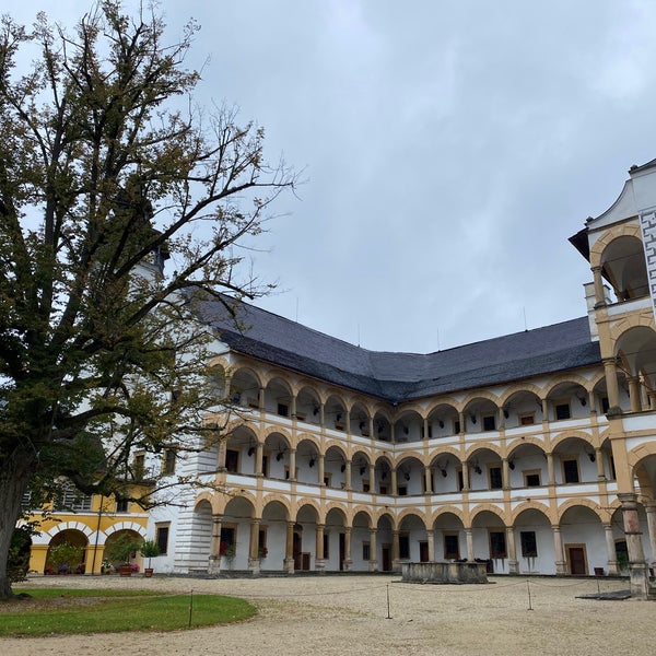 Zámek Velké Losiny - Velké Losiny, Olomoucký