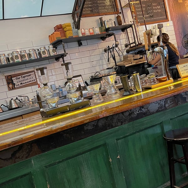 Platform 7 Coffee - Kitsilano - Vancouver, BC