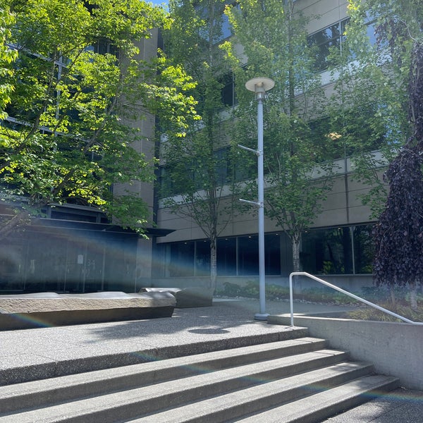 Microsoft Building 34 - Overlake - Redmond, WA