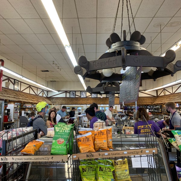 Husky Deli - West Seattle - Seattle, WA