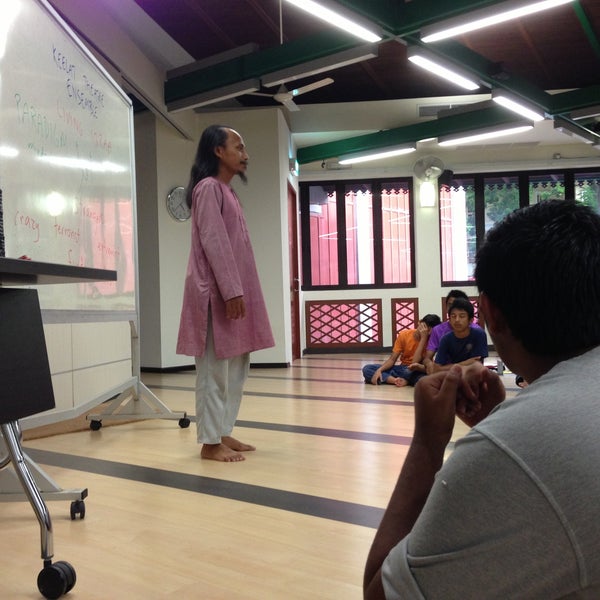 Photos at Masjid Kampung Siglap (Mosque) - Bedok - 3 tips